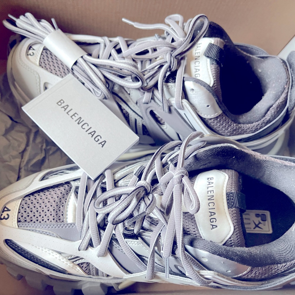 Balenciaga Men’s Sneakers, Led Lights Up Track Sneake… - Gem